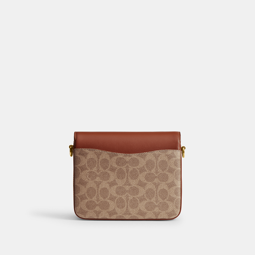 Bolsa Cassie Crossbody 19 Signature Coach Marrom - coach