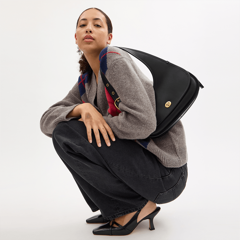 Bolsa Casin Carry Crescent Coach Preto - coach